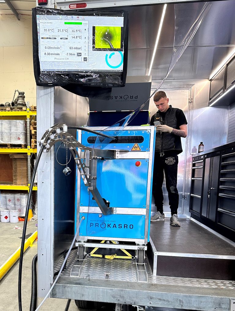 UV Lining Services - Renoline